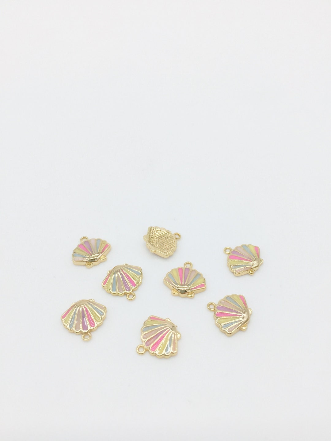 2 X Small 18K Gold Plated Scallop Shell Charms, Gold Scallop Shell ...