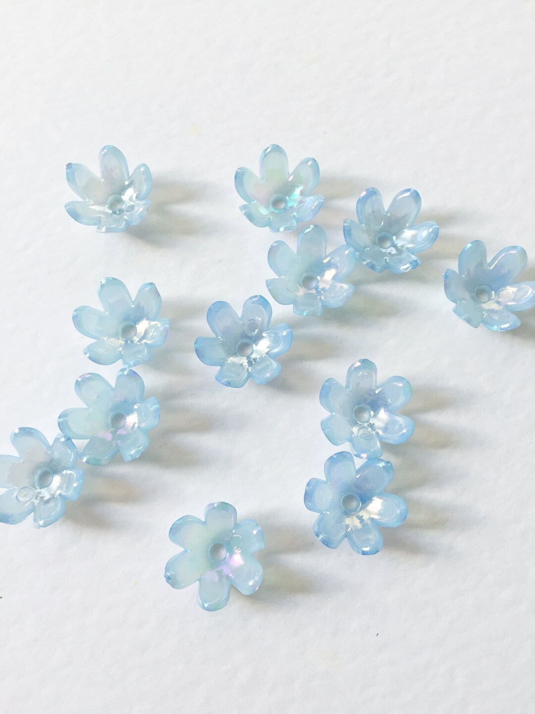 20 X Light Blue Flower Beads Aurora Borealis Plated Blue Flower Beads ...
