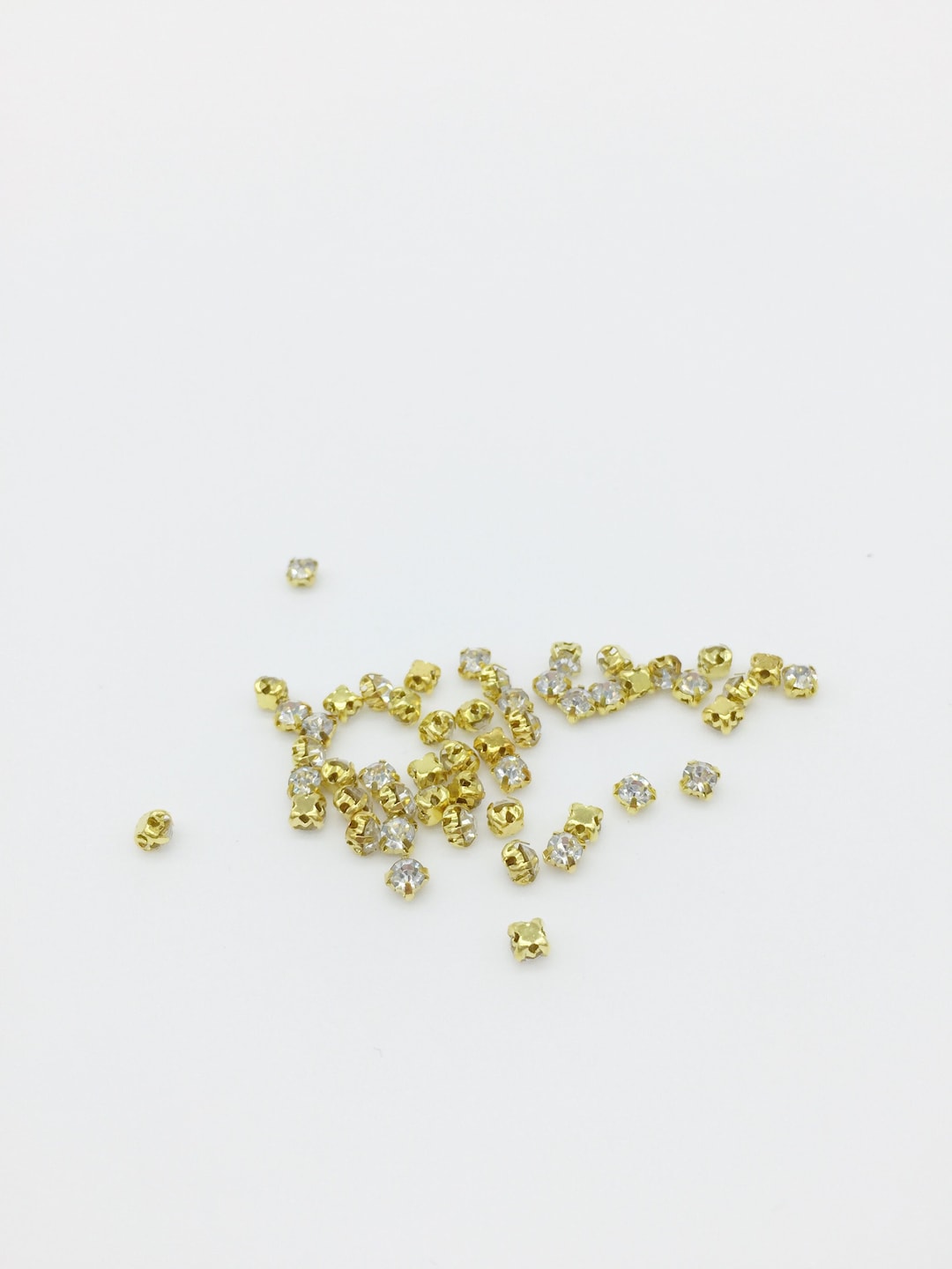 72pcs X 3mm Gold Sew on Rhinestone, Clear Crystal Montees, Crystal ...