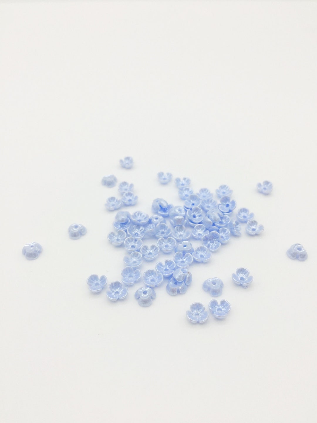 40 X Tiny Pearlised Blue Flower Beads, Tiara Making Flower Beads ...