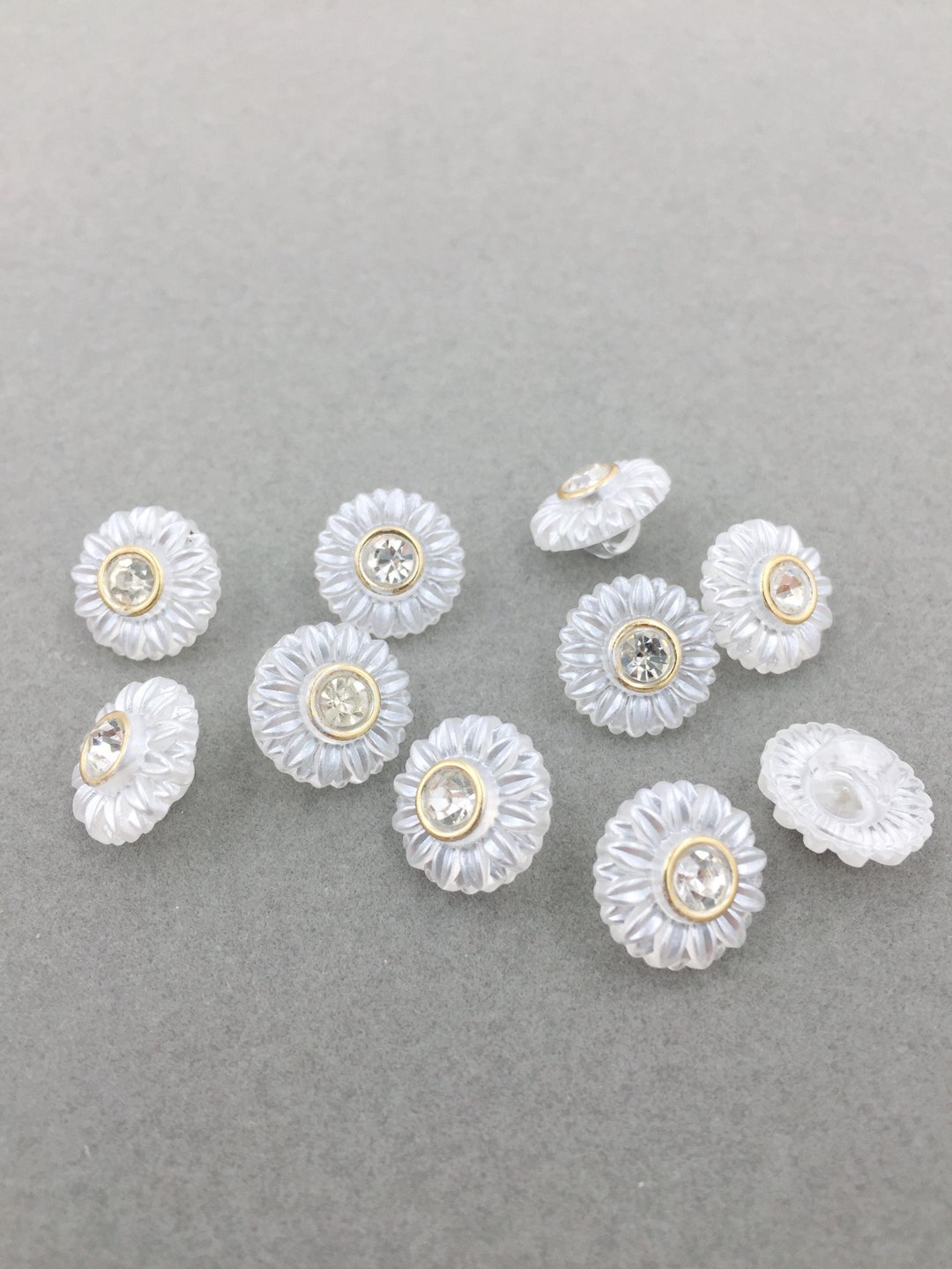10 X Flower Shaped Resin Buttons With Rhinestone, 13mm - Etsy