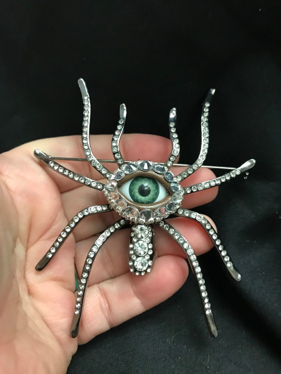 Crystal spider brooch store