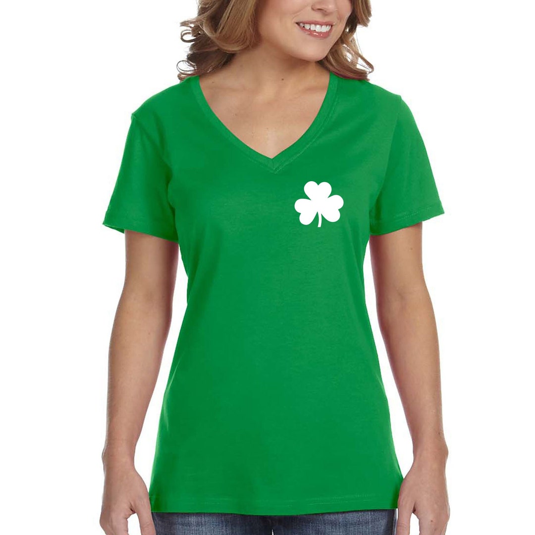 Women's Pocket Clover White Shamrock St. Patrick's Day Saint Paddy ...