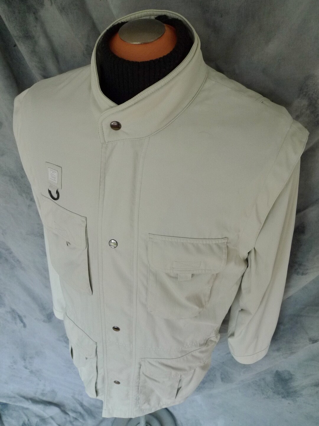 Tilley ENDURABLES TRAVEL Safari Jacket 12 Pocket Converts to Vest M ...