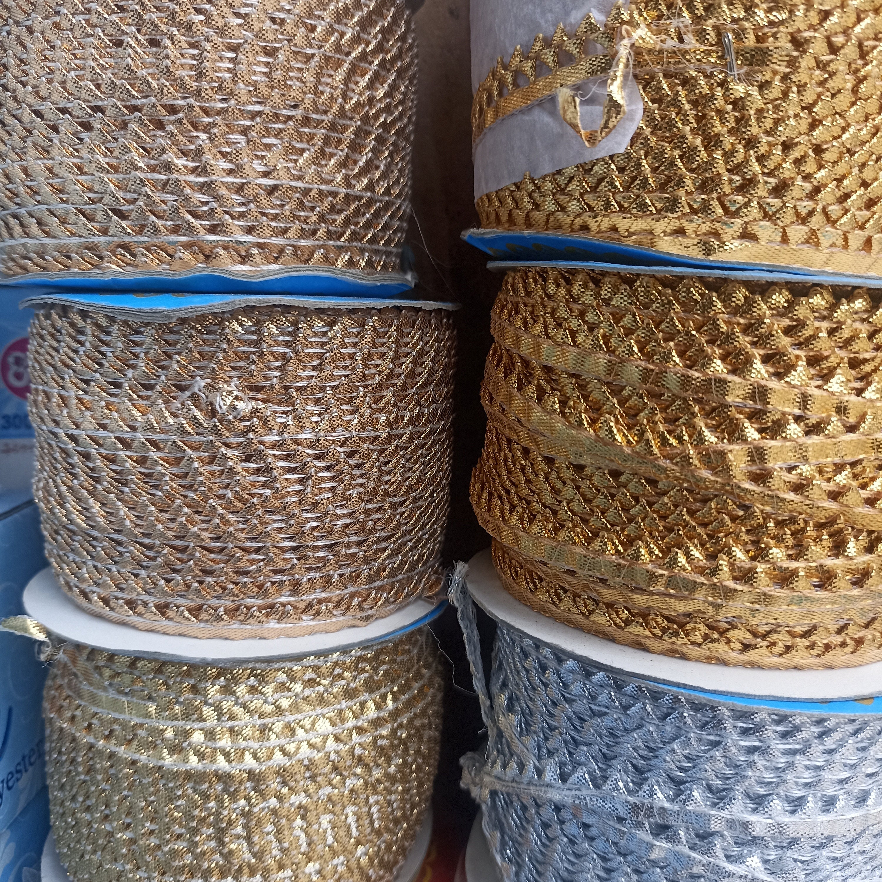 7 Color Cut Work Samosa Lace (9+9 MTR), Samosa Lace Design, Trim for ...