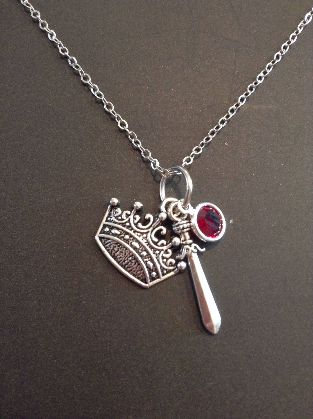 Mary Reign Necklace - Etsy