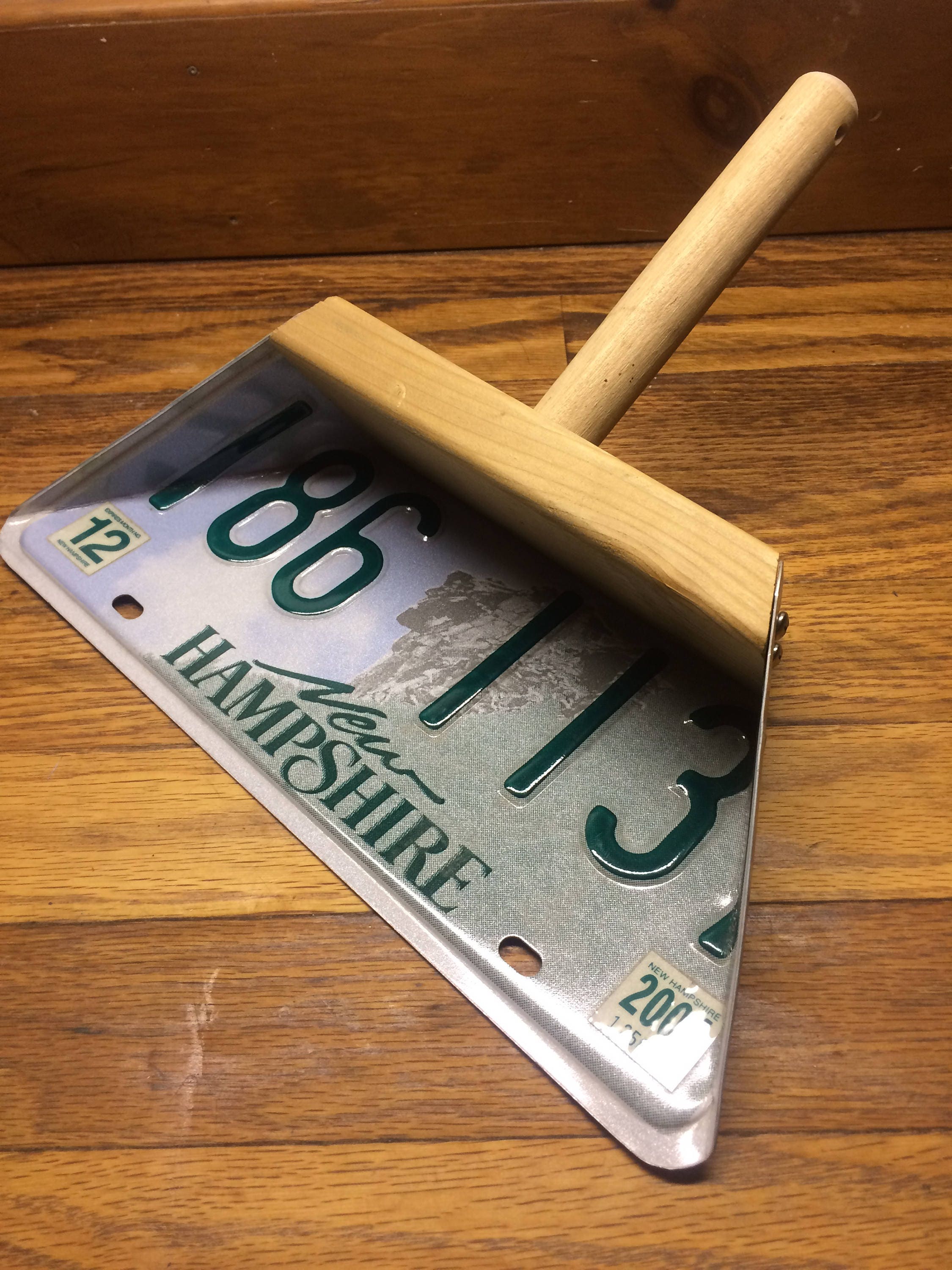 License Plate Dust Pan, Repurposed License Plate - Etsy