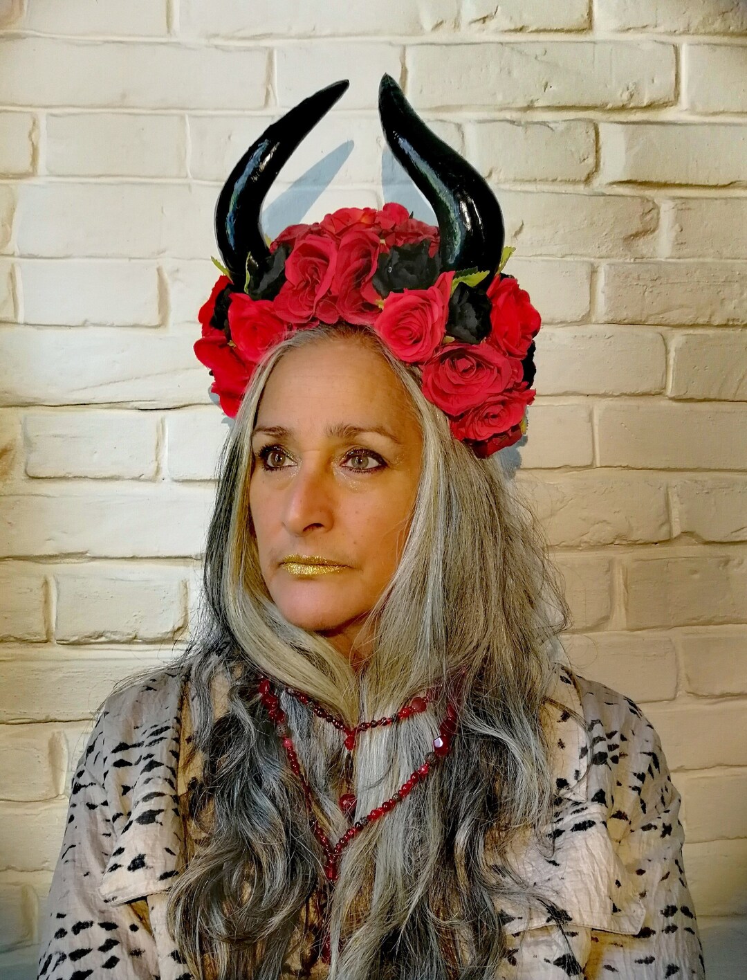Devil Horns Headdress With Red and Black Roses. Flowers Crown. Roses ...