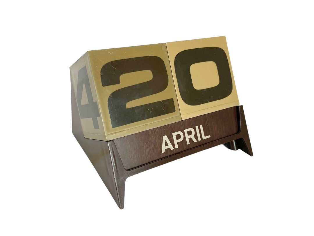 Vintage 60s Autopoint Plastic CUBE Block PERPETUAL CALENDAR / Pop Art ...