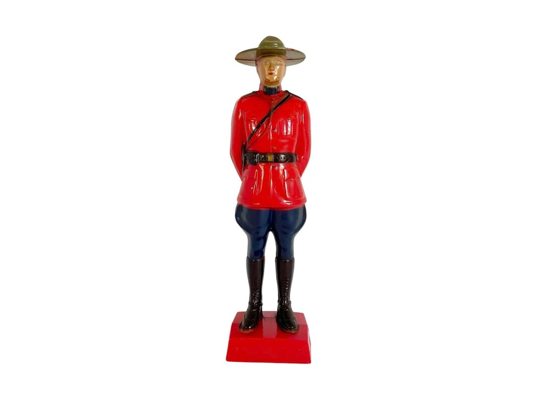 Vintage (60s) Reliable Plastics Royal CANADIAN MOUNTIE FIGURE / 8" X 2 ...