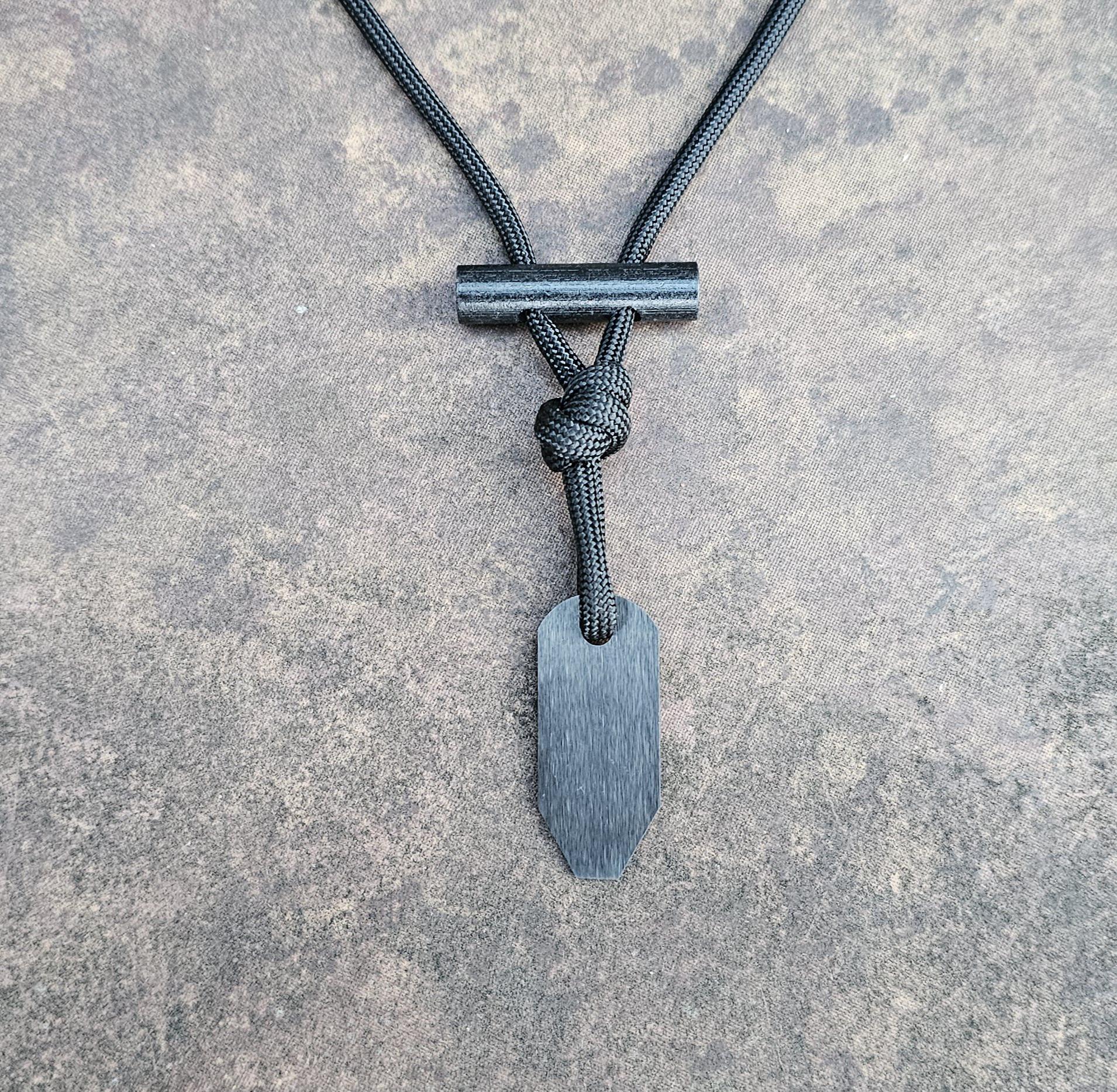 Firesteel Necklace, Bushcraft Ceramic Fire Starter Necklace, Mini Ferro ...