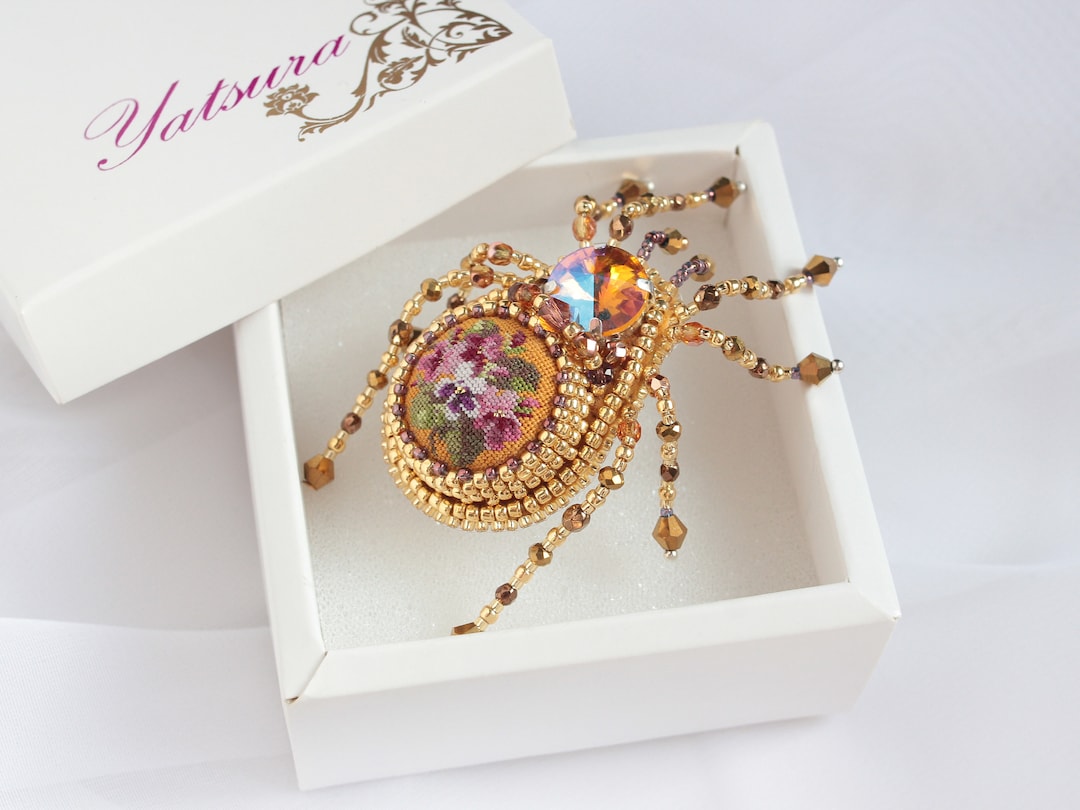 Gold Spider Brooch Embroidered Halloween Beaded Insect Brooch For ...