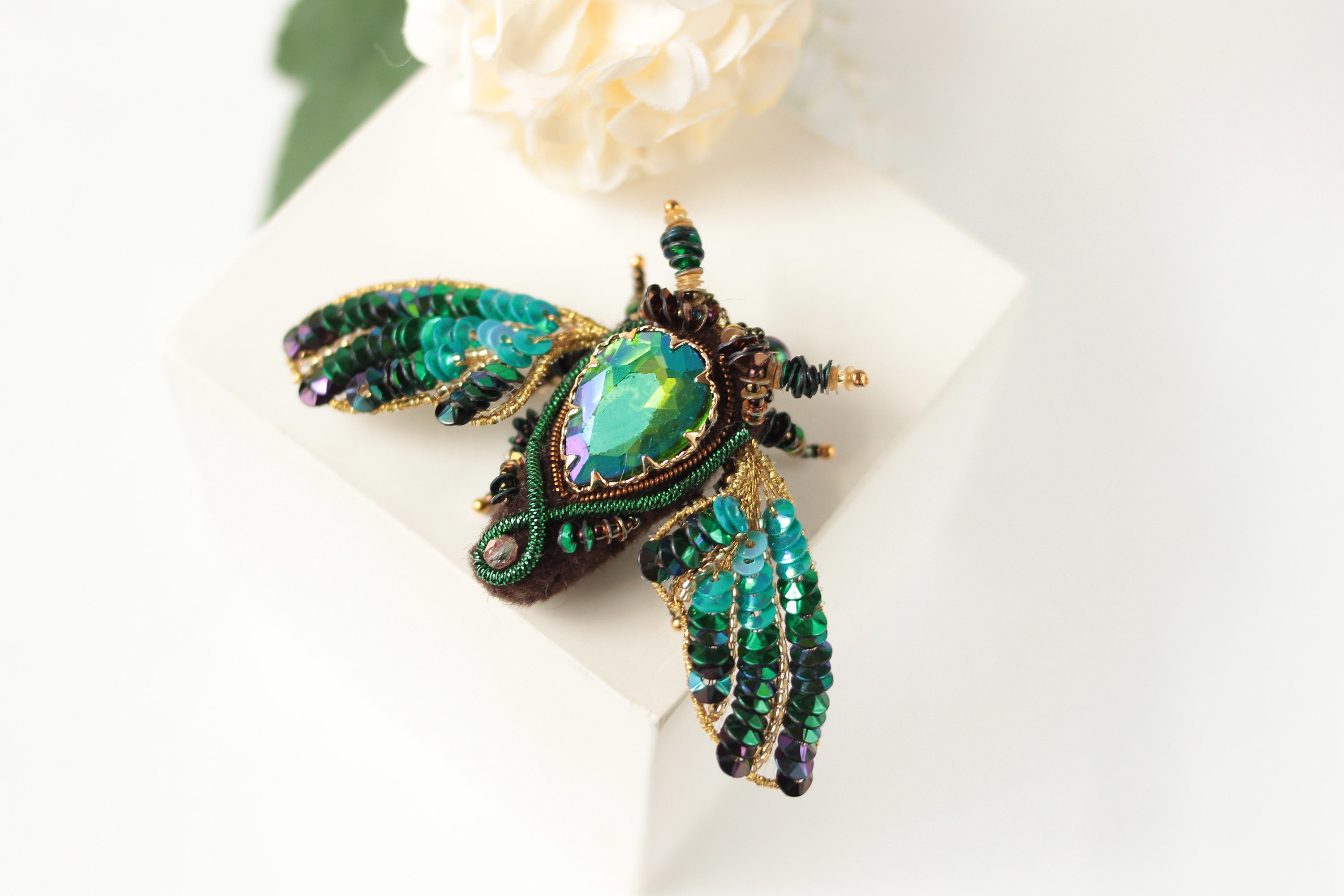 Green butterfly pin with crystals Embroidered brooch Insect | Etsy