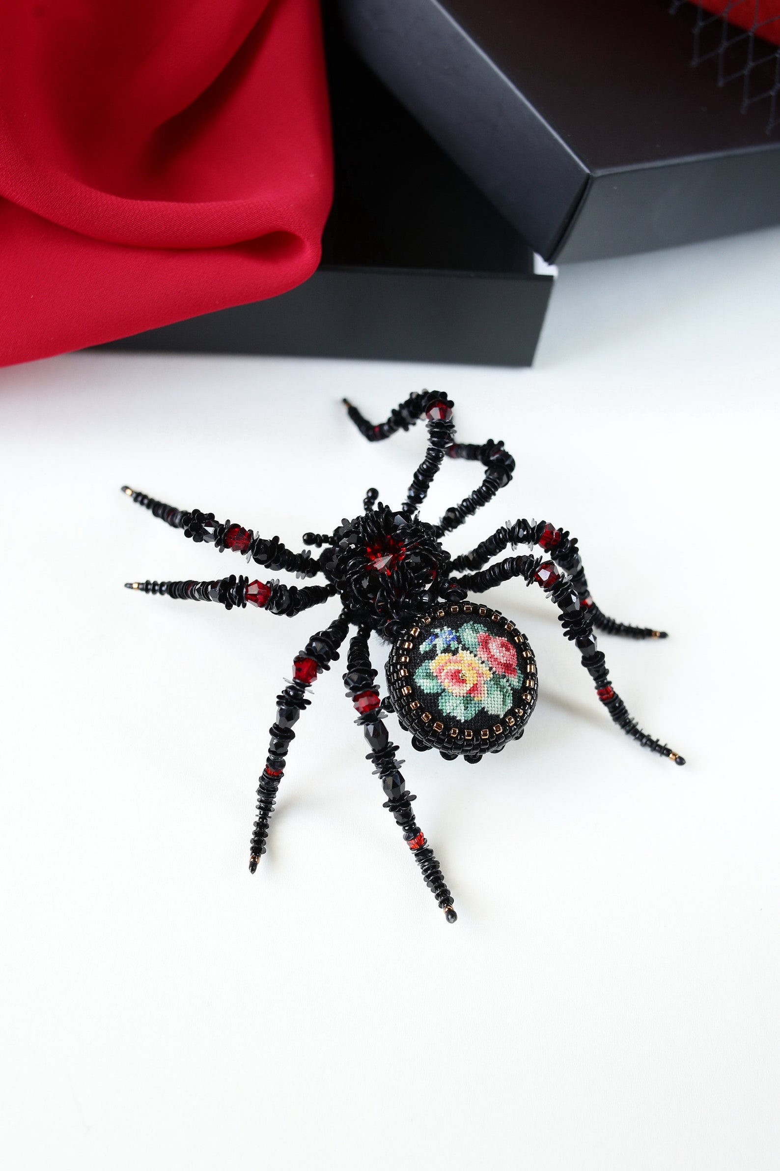 Big Spider Brooch Embroidered- Insect Beaded Jewelry - Etsy