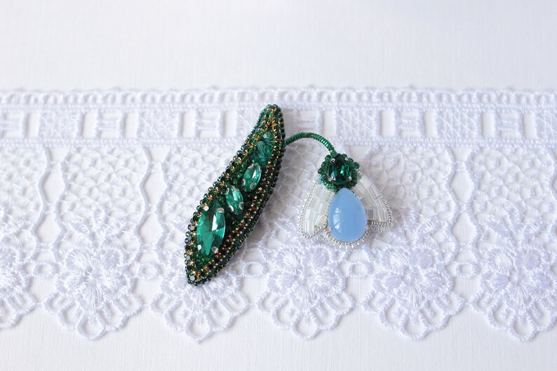 Snowdrop pin Embroidered brooch Spring Flower jewelry | Etsy
