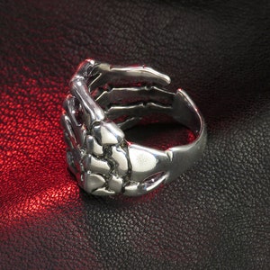 Hand Skeleton Ring, Sterling Silver, Horror Jewelry - Etsy
