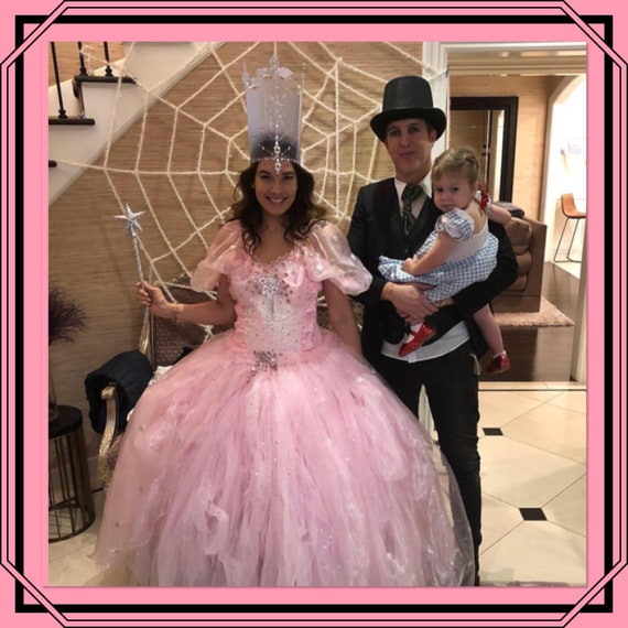 Wizard of oz wedding dress | Beachweddingtips.com