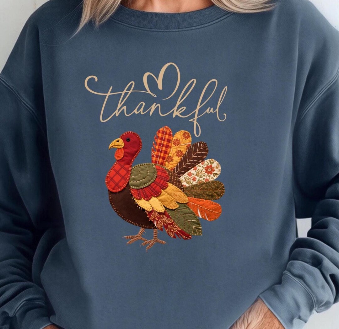 Cozy Quilted Turkey Thanksgiving Sweatshirt - Unisex Fall Fashion ...