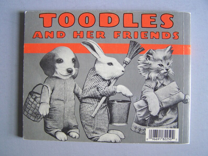 Harry Whittier Frees Animal Photos Book: Toodles and Friends - B ...