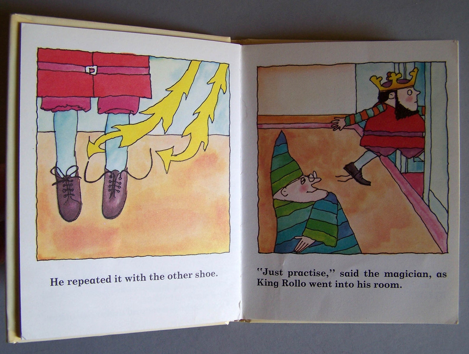 King Rollo and the New Shoes by David Mckee - Learning How to Tie Shoe ...