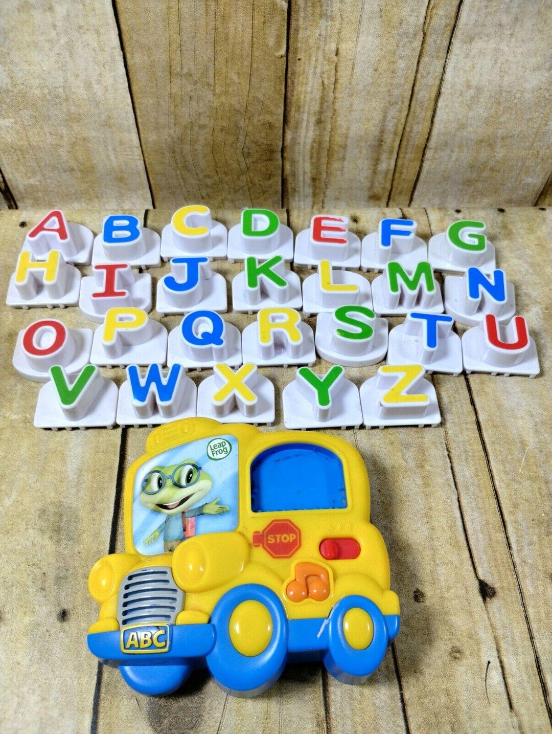 Leap Frog Fridge Phonics Bus Magnetic Letter Set 26 Letters Complete ...