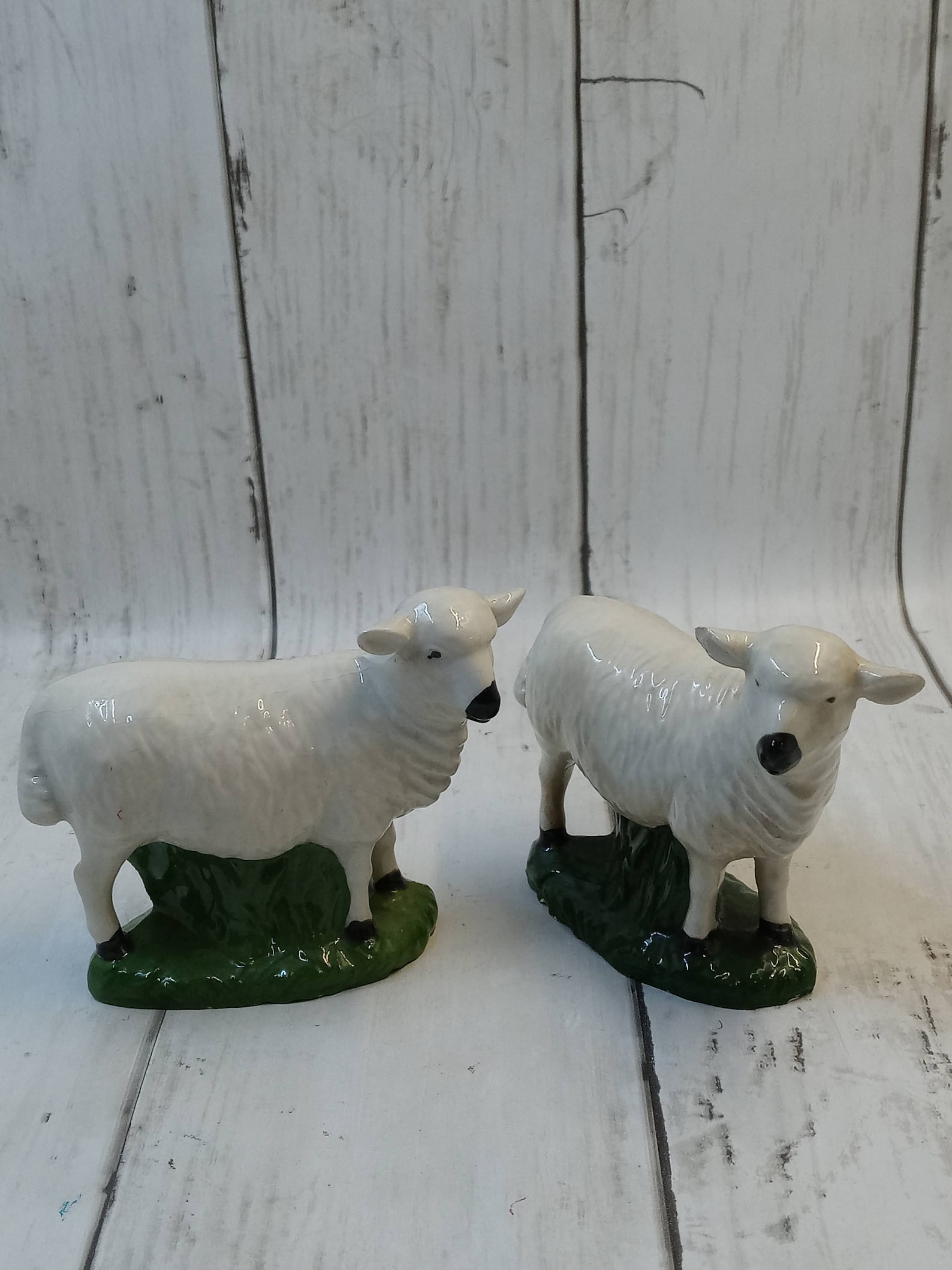 Vintage Holland Molds Nativity Set Sitting Sheep Lambs Set of | Etsy Vintage Holland Molds Nativity Set Sitting Sheep Lambs Set of | Etsy