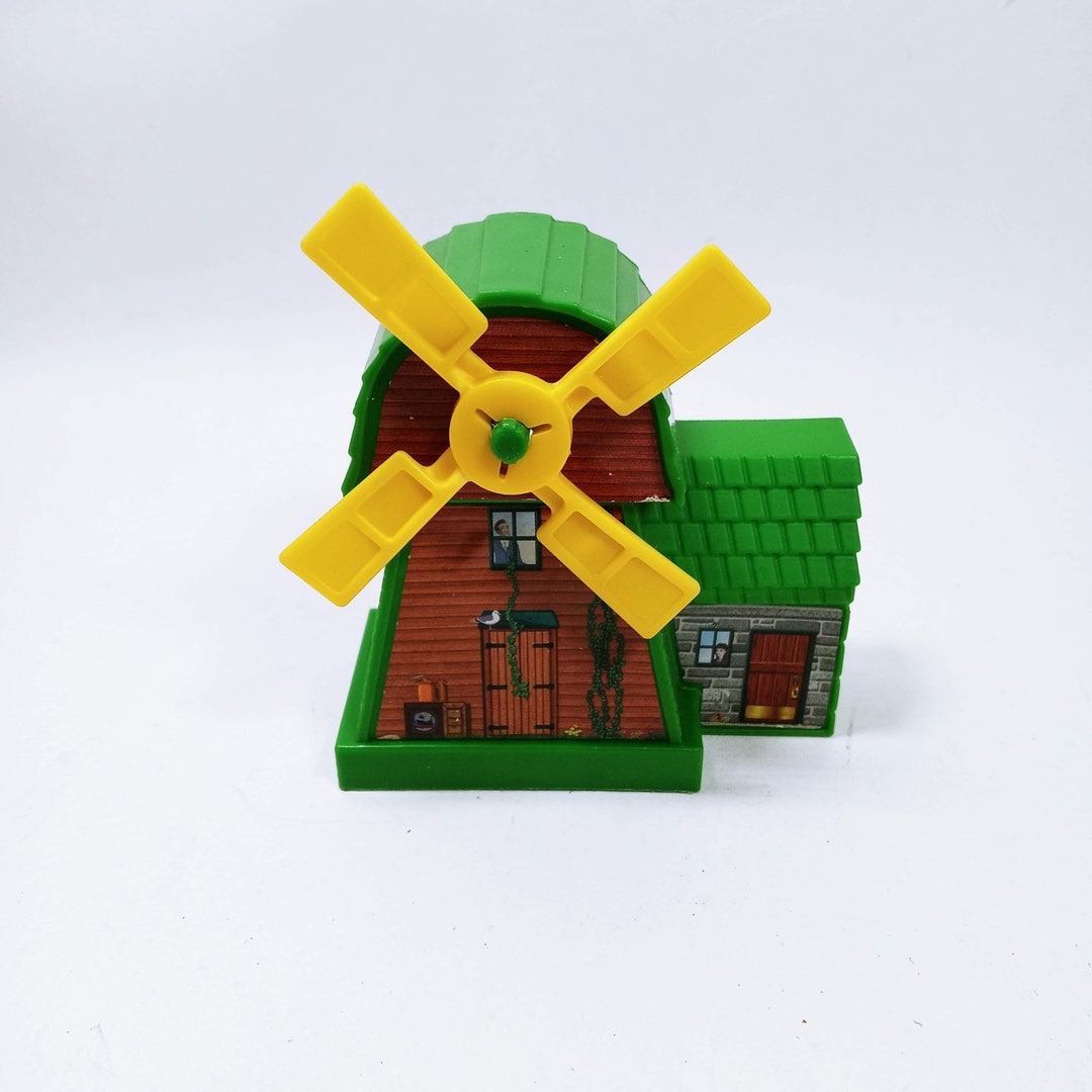 Thomas and Friends Windmill Scenery Accessory Piece Spinning Gullano ...