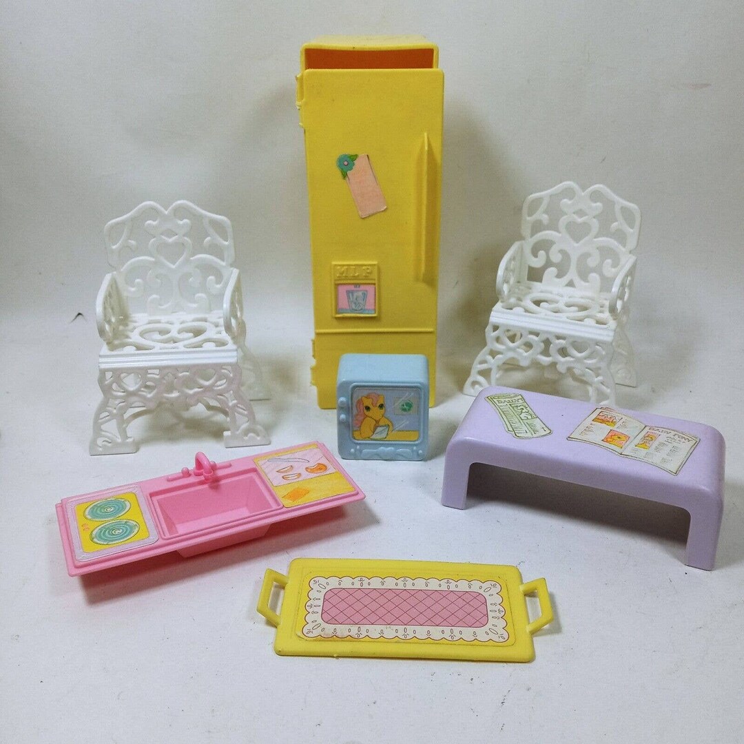 My Little Pony G1 Paradise Estate TV 2 Chairs Coffee Table 2 Plates ...
