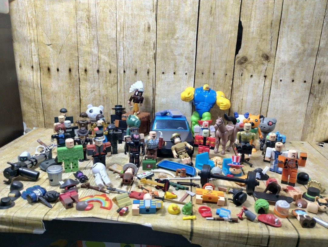 Roblox Toys Action Figures Big Lot of 75 With Accessories - Etsy