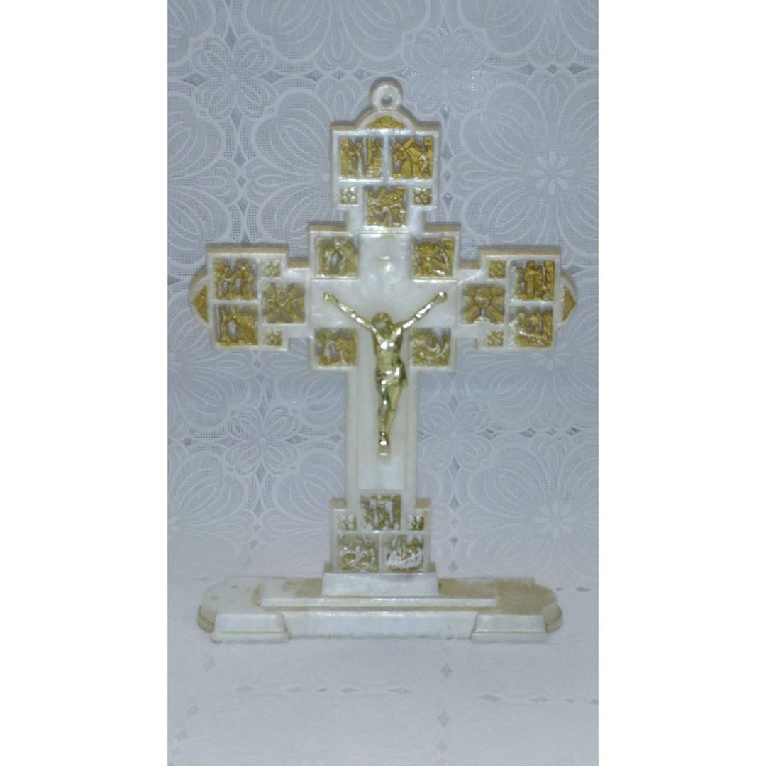 Vtg Jesus on Cross Crucifixion White & Gold Table or Wall Hanging - Etsy