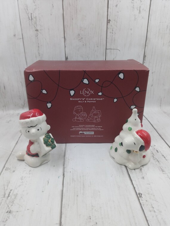 Lenox Peanuts Christmas Charlie Brown & Snoopy Salt and Pepper | Etsy
