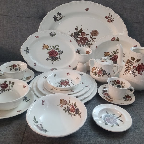 Red Dinnerware Wedgwood - Etsy