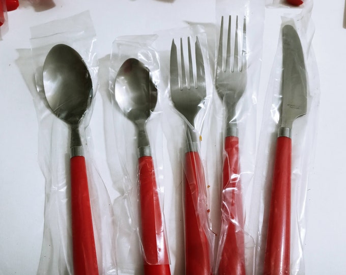 Vintage Red Handle Flatware 20pc Set 8 Spoons, 8 Forks & 4 Knives b8 - Etsy