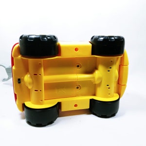 Fisher Price Little People Talking Fire Truck W/ Fireman Pretend Play ...