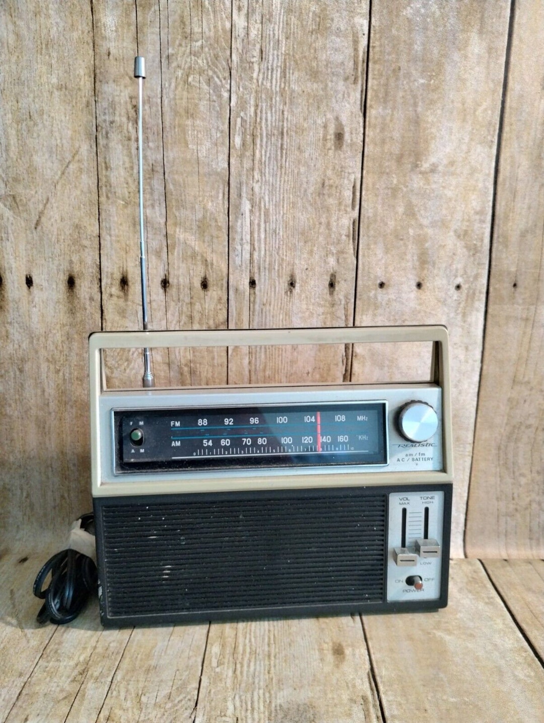Vtg REALISTIC Radio 12-666 AM FM Portable Shop Retro Radio Works - Etsy