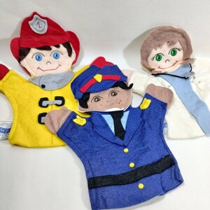 CREATIVE EDUCATION Felt Hand Puppets 1st Responders Doctor Police ...