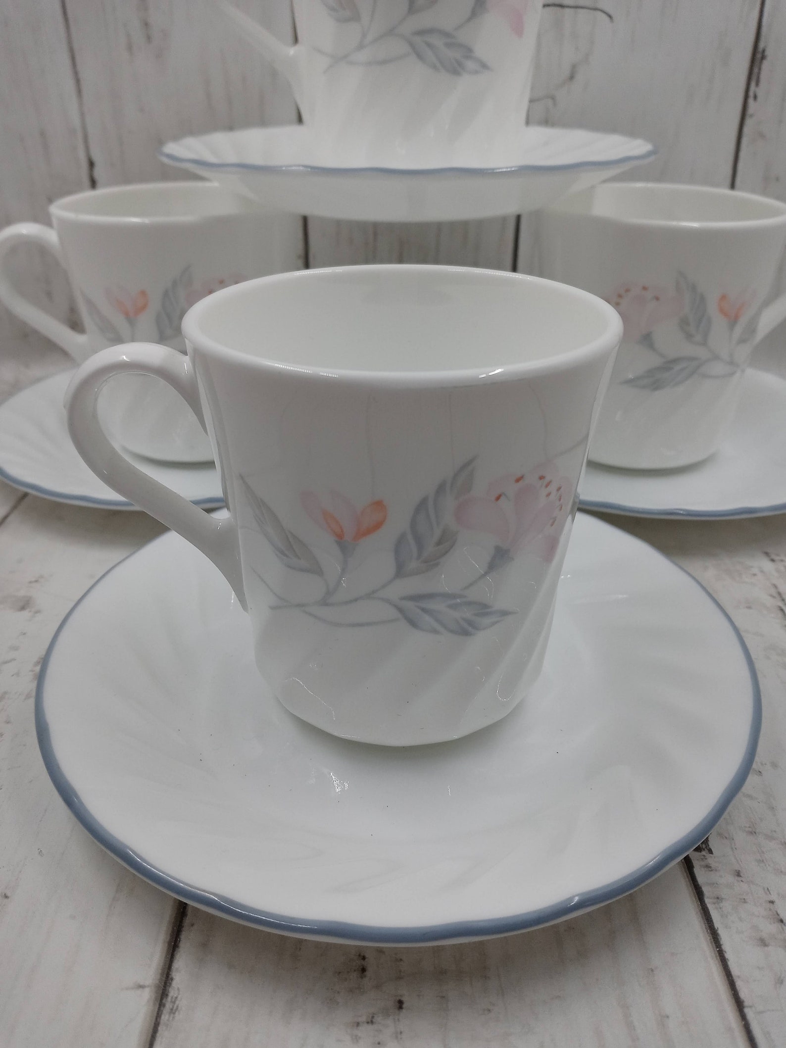 Vintage Corelle Pink Trio Cups & Saucers by Corning Set of 4 | Etsy