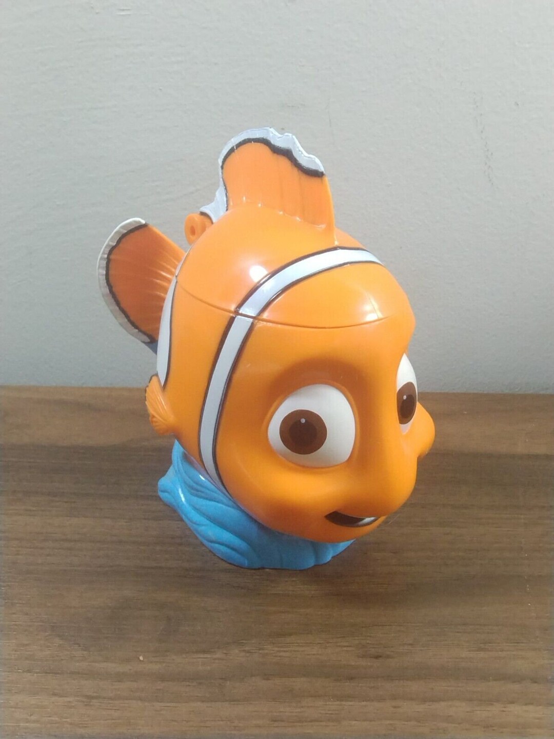 Disney on Ice FINDING NEMO Cup 3D Plastic Mug W/lid ....clown Fish - Etsy