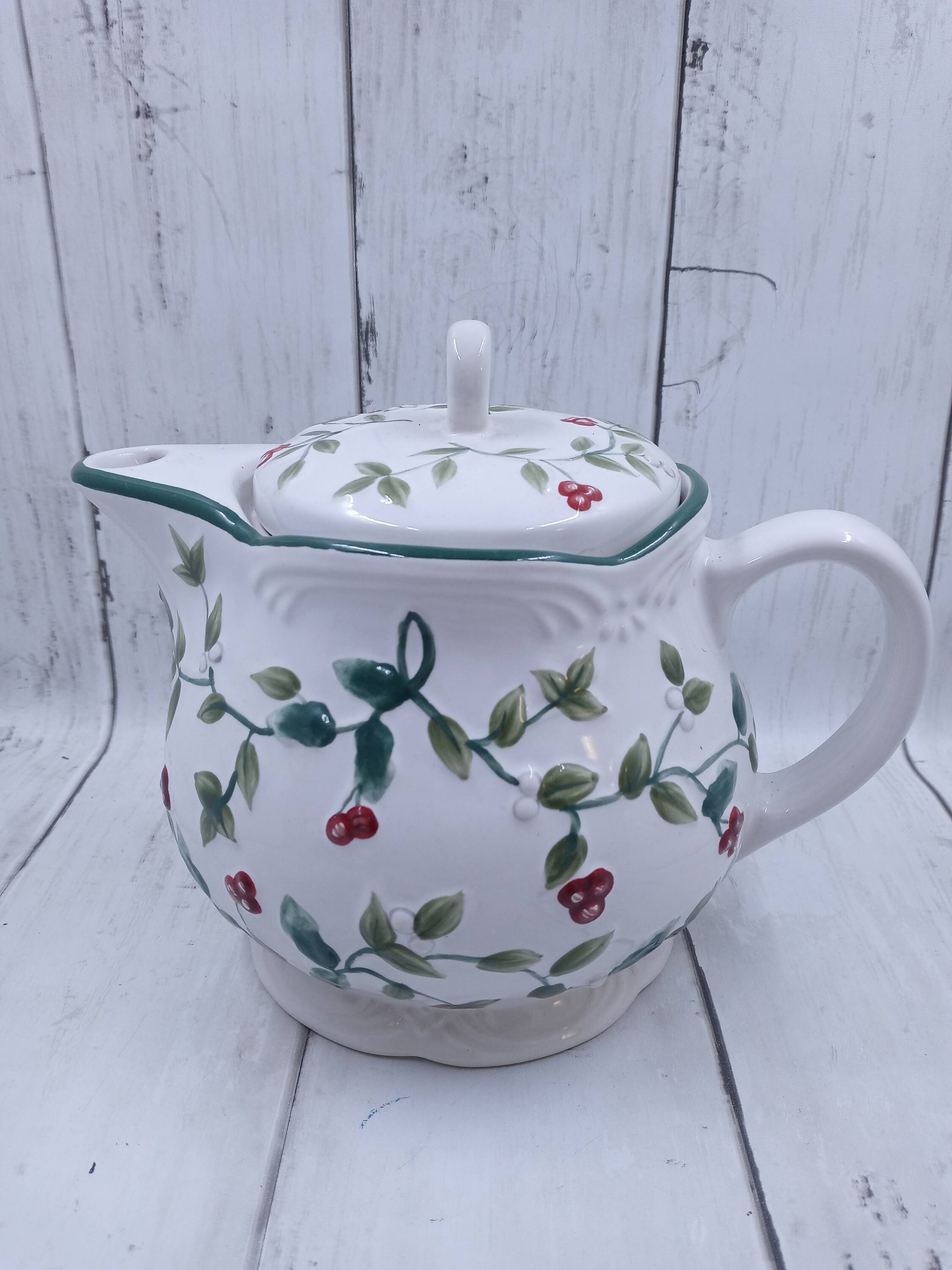 Vintage Pfaltzgraff Winterberry Tea Pot Holly & Berries Teapot - Etsy UK