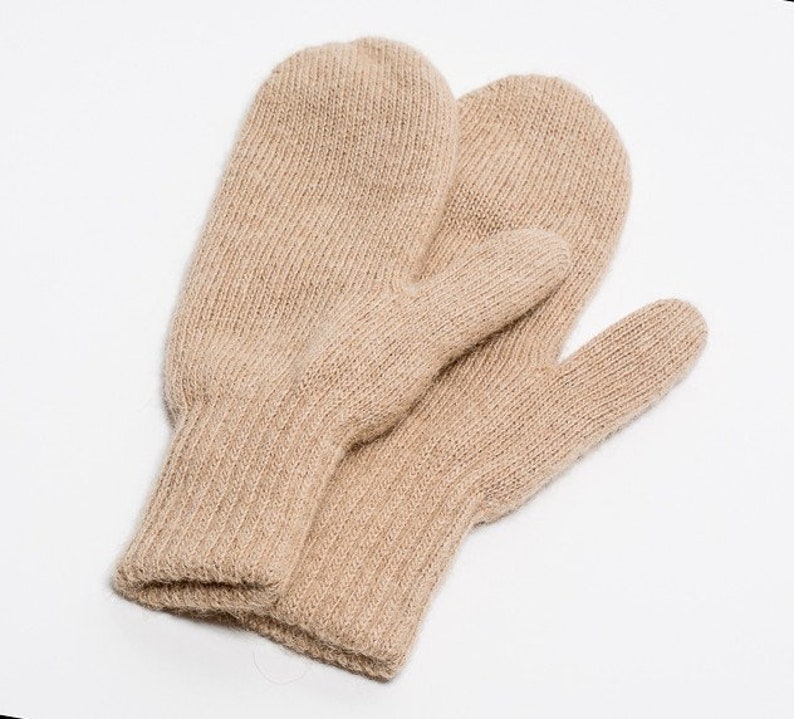 Pure camel wool mittens beige | Etsy