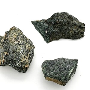 Augite Cleavable Inosilicate Mineral - 10 Unpolished Rock Specimens ...