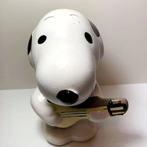 90's "marbles" Playing Banjo Ceramic Piggy Bank - Snoopy's Brother ...