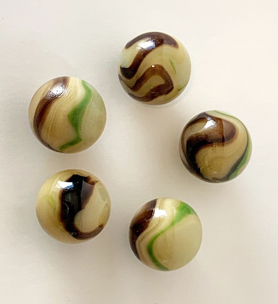 16mm (5/8th) Sloth Glass Player Marbles Pack of 5 Tan With Green and ...