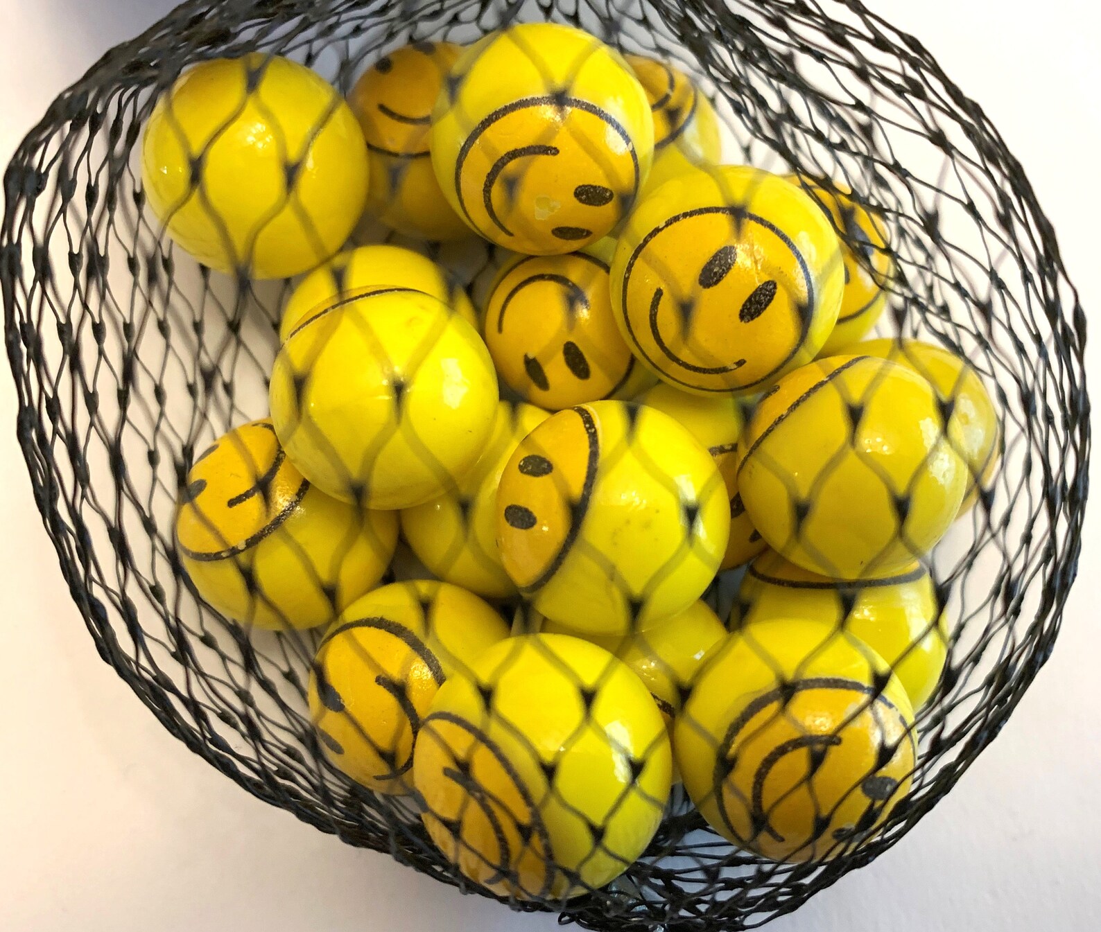 Net Bag of 20 smiley Buddies Glass Mega Marbles Players 17mm Yellow ...