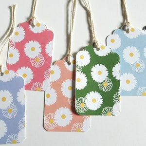 Daisy Gift Tags, Set of 12 Die Cut Gift Tags, Flower Gift Tags, Daisy ...