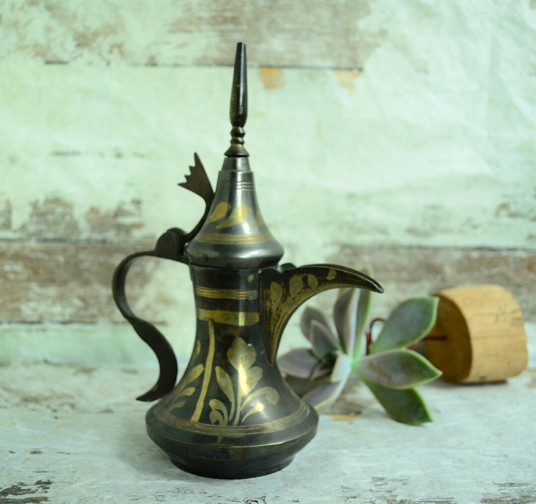 Vintage Metal Arabic Coffee Pot.tranditional Arabic Coffee Pot.metal ...
