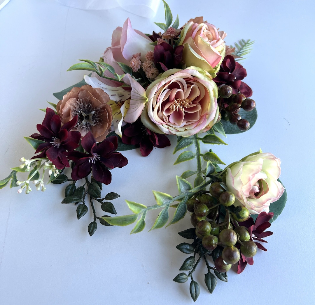 Wedding Cake Topper Flower Arrangements Weddings Cake Flowers Cakes ...