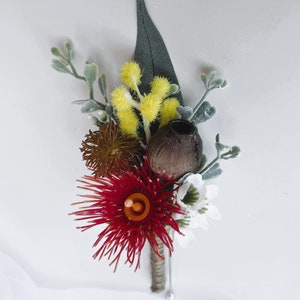 Australian Native Flowers Buttonhole Groom Flower Wattle Wax Flowers ...