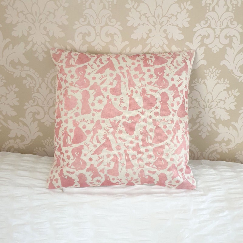 Lewdfroggo] Pillow Princess - Etsy Canada