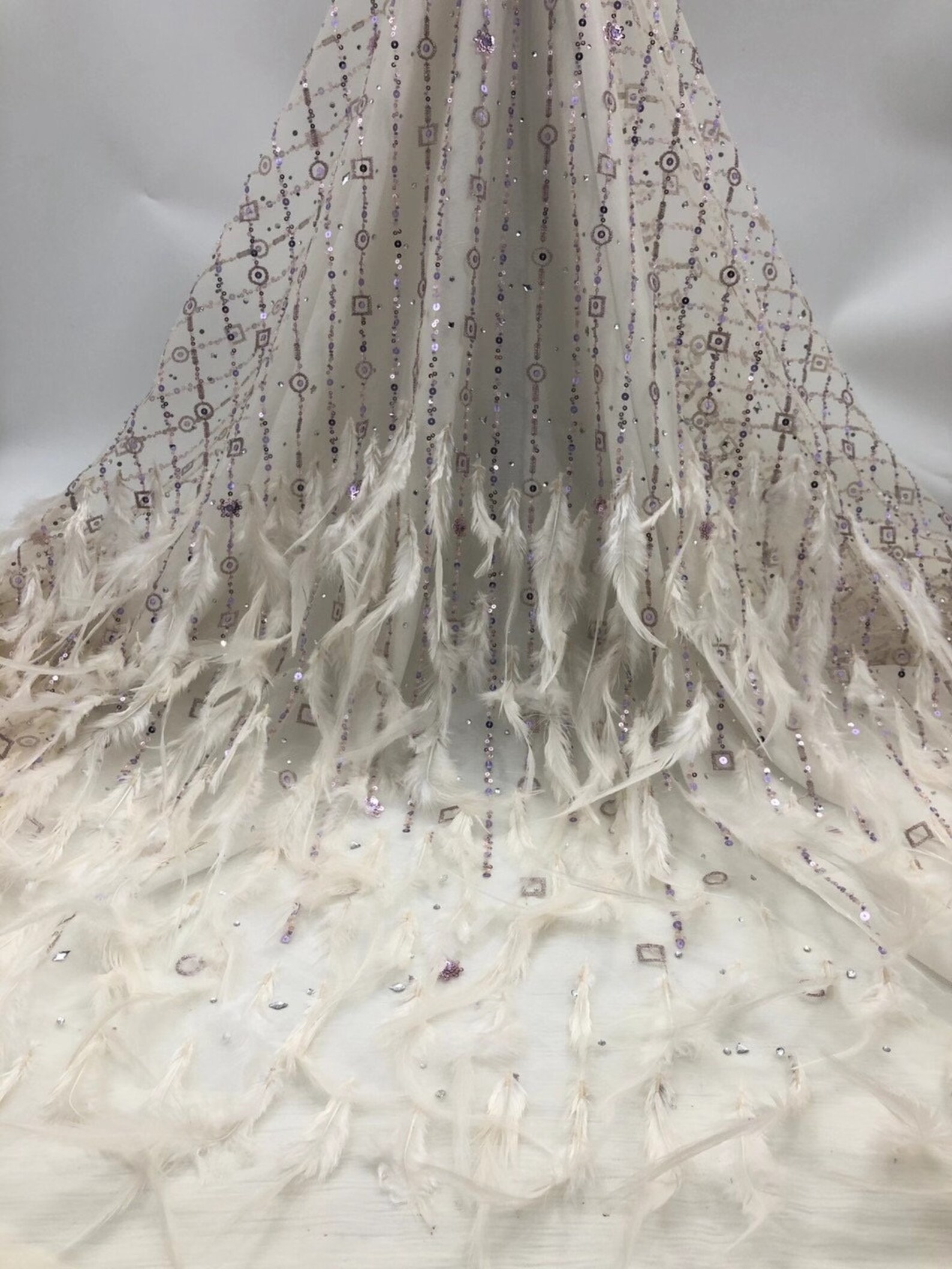 5 yards New fashion feathers lace fabric 9 colors unique | Etsy